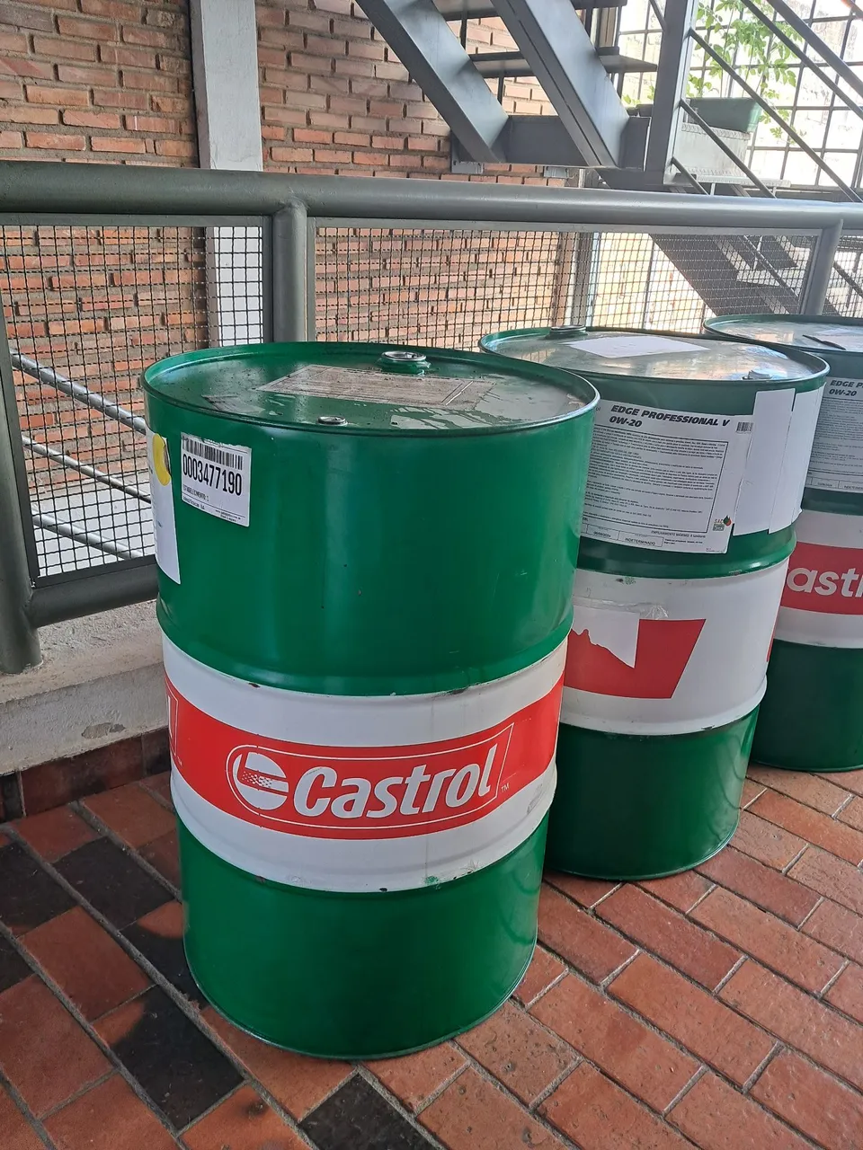 "tambores de 200 litros" no Brasil