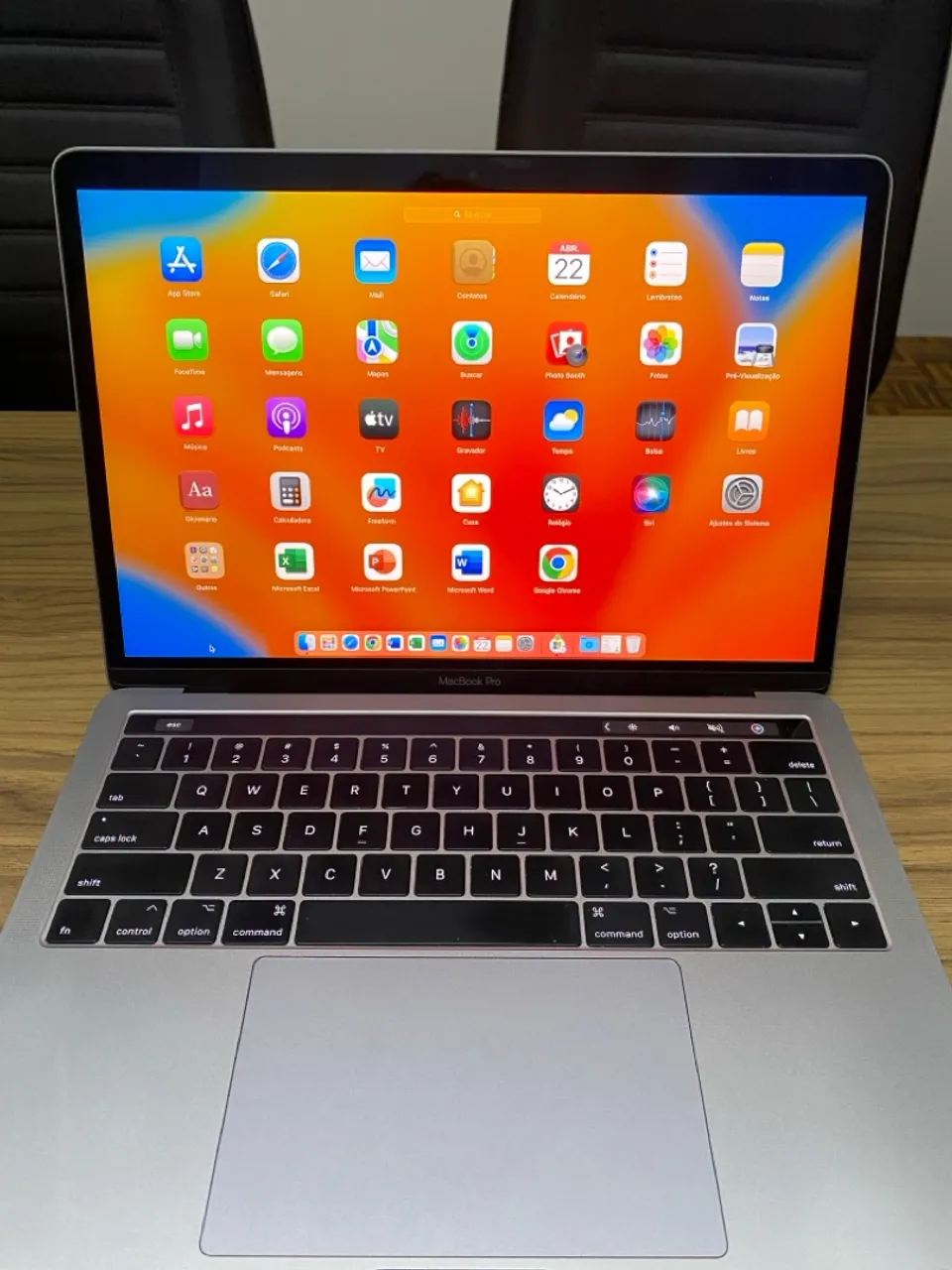 macbook pro 2017 16gb macbook pro 2017 16gb
