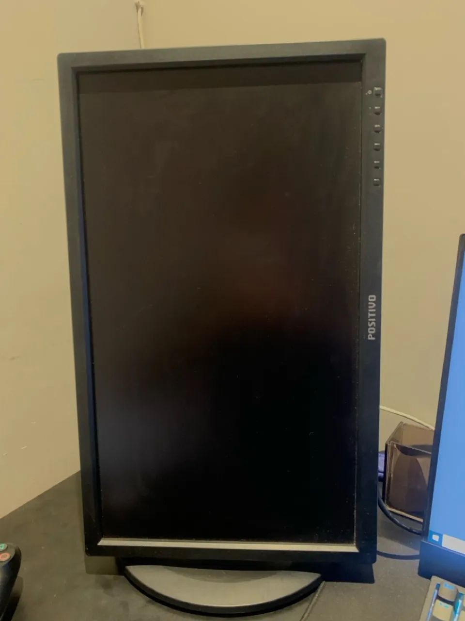 Monitor Positivo 22 polegadas BASE GIRATÓRIA - Monitores - Recanto das ...