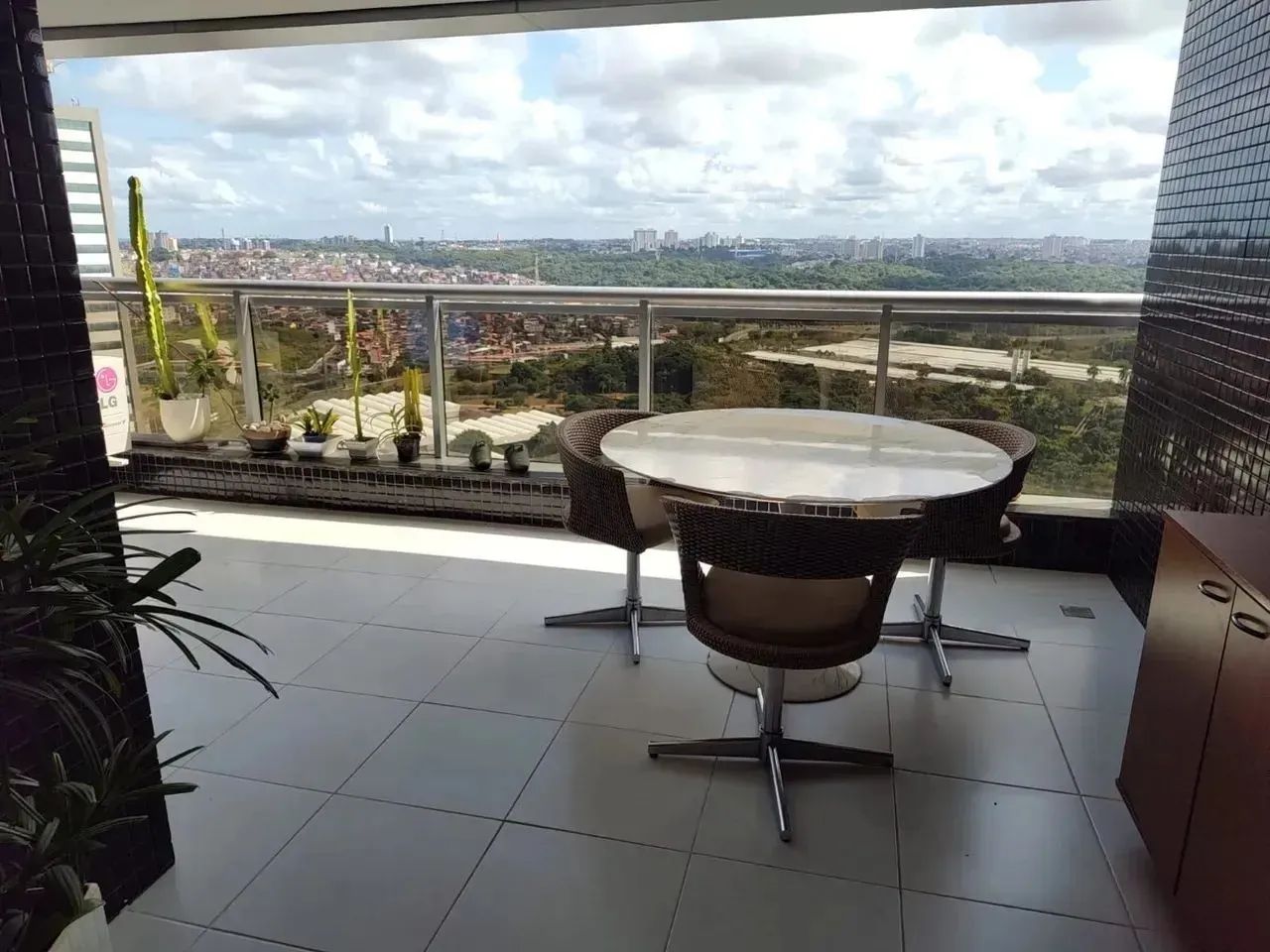 Apartamento para alugar - Caminho das Árvores, Salvador - BA 1463927435 ...