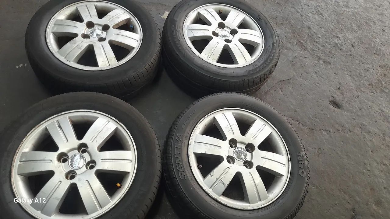 Rodas de liga leve 15 polegadas original do corolla - Carros, vans e ...