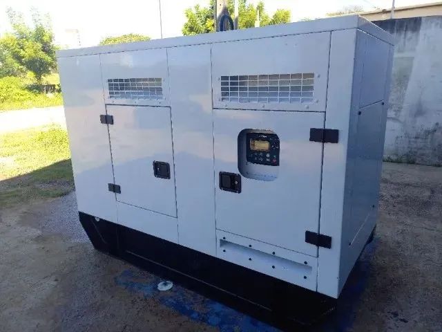 Gerador Diesel 55 kVA Stemac - MWM / Cramaco - Trifásico com Painel ...