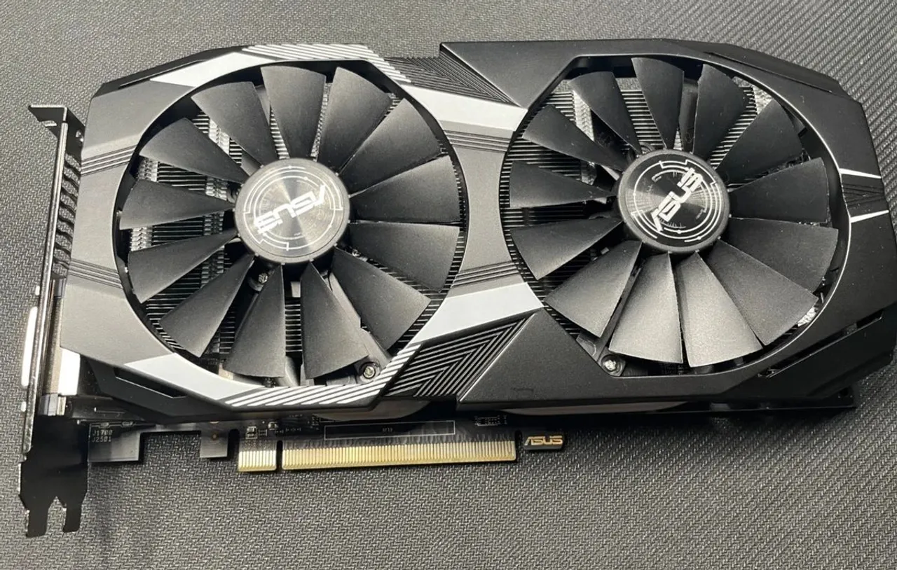 "rx 590 8gb" - Placas de Vídeo no Brasil