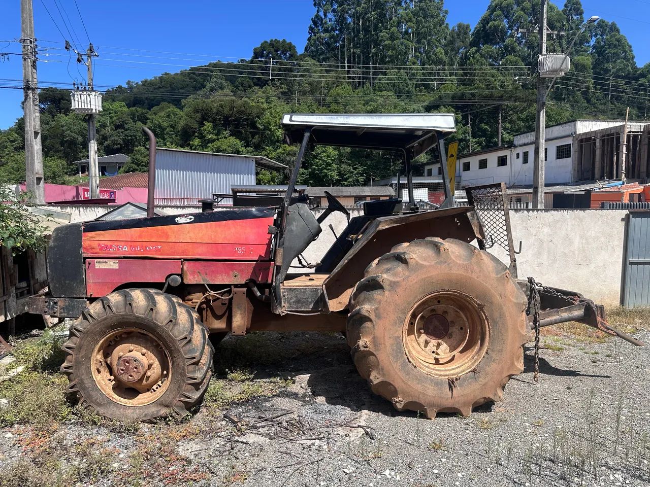 Trator Valtra 985S + Guincho TMO 33 Toneladas - Pronto para trabalhar ...
