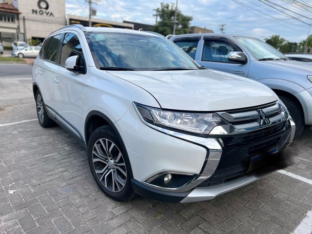 MITSUBISHI OUTLANDER 2018 Usados e Novos