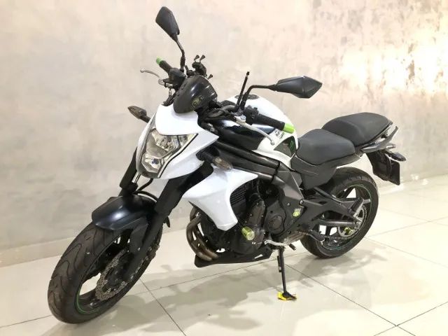 Motos KAWASAKI ER-6N 2015 no Brasil