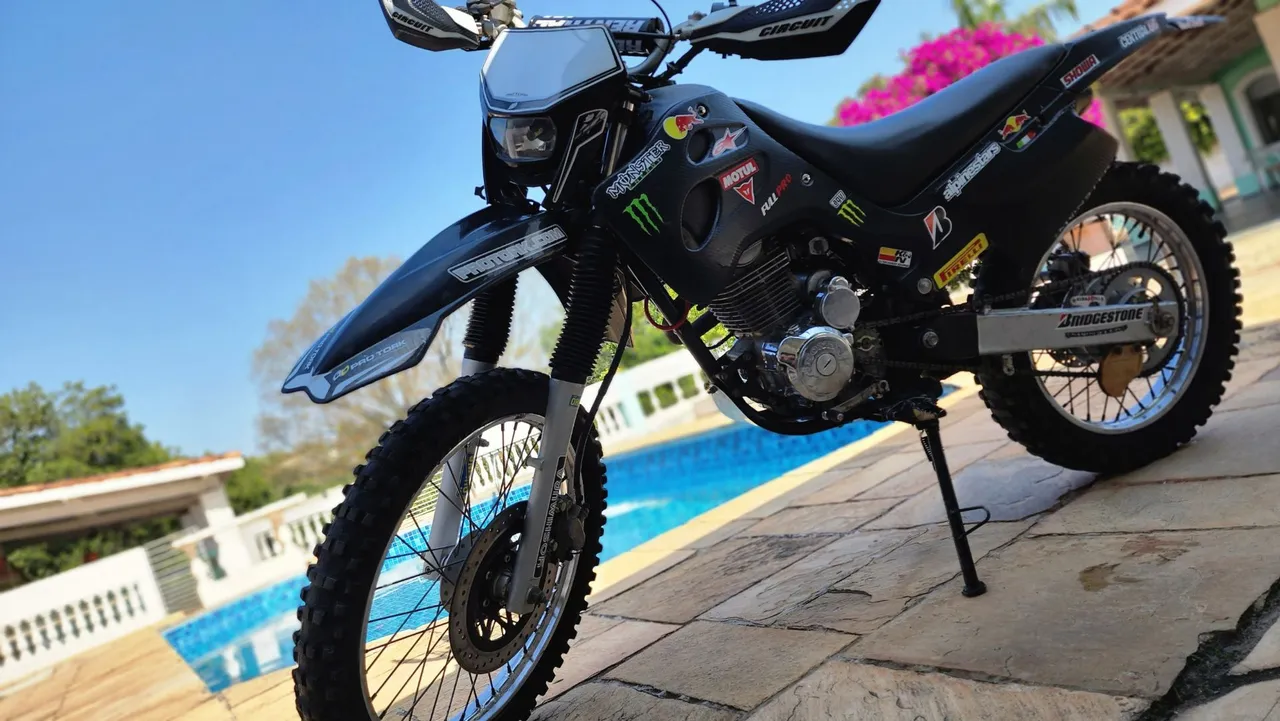 Motos TRAXX no Brasil