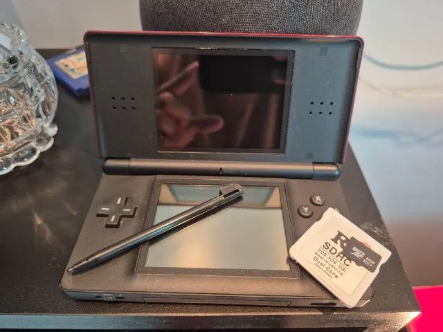 Nintendo DS Lite + R4 64 Gb (funcionando) - Consoles de Vídeo Game ...