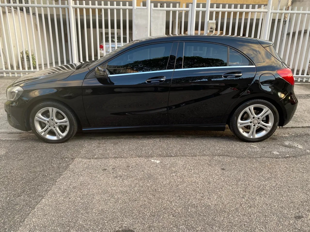 Mercedes-Benz A-200 2015 Usados e Novos