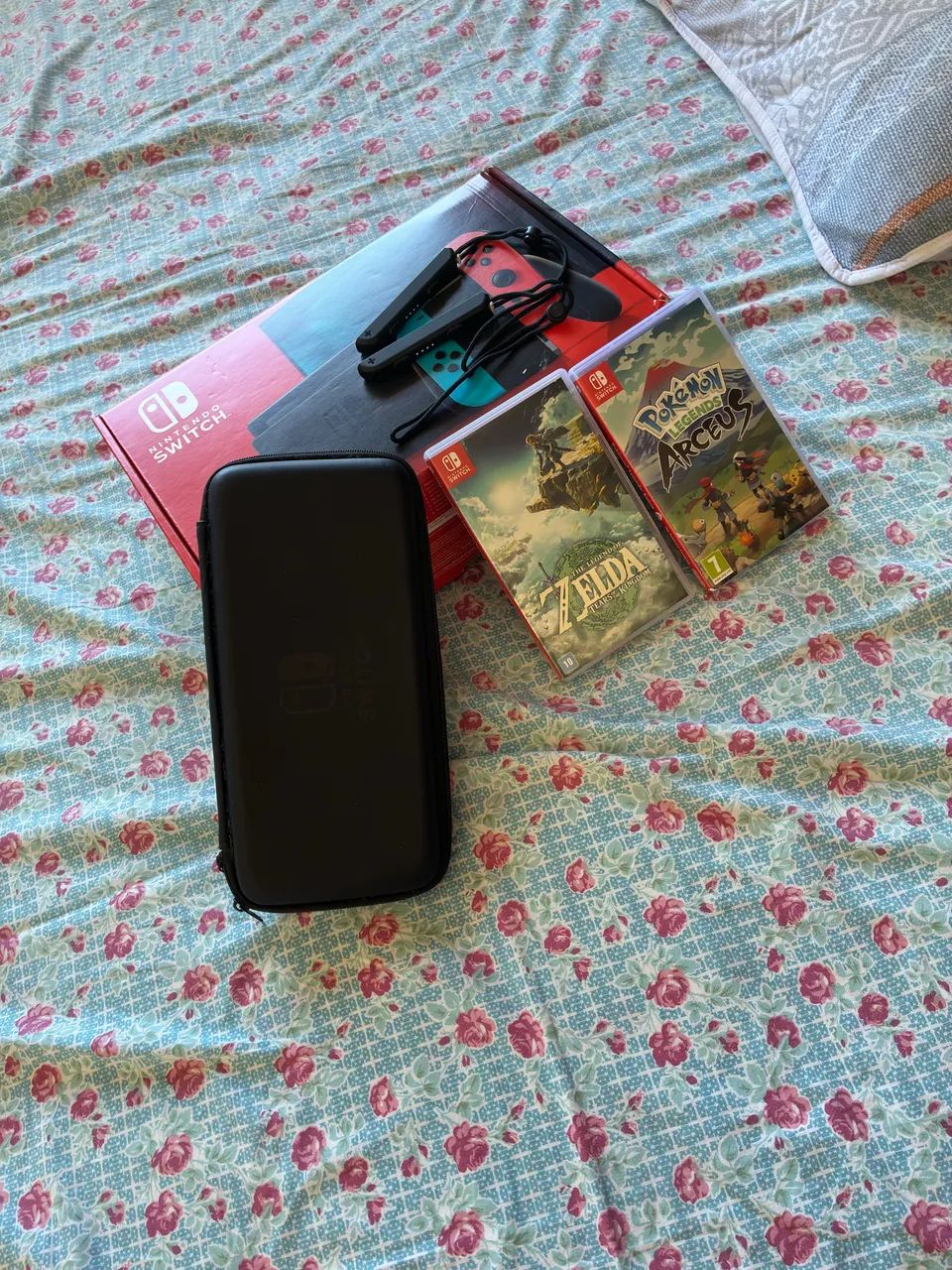 Nintendo Switch + Case + Zelda Tears of the Kingdom+ Pokemon Arceus ...
