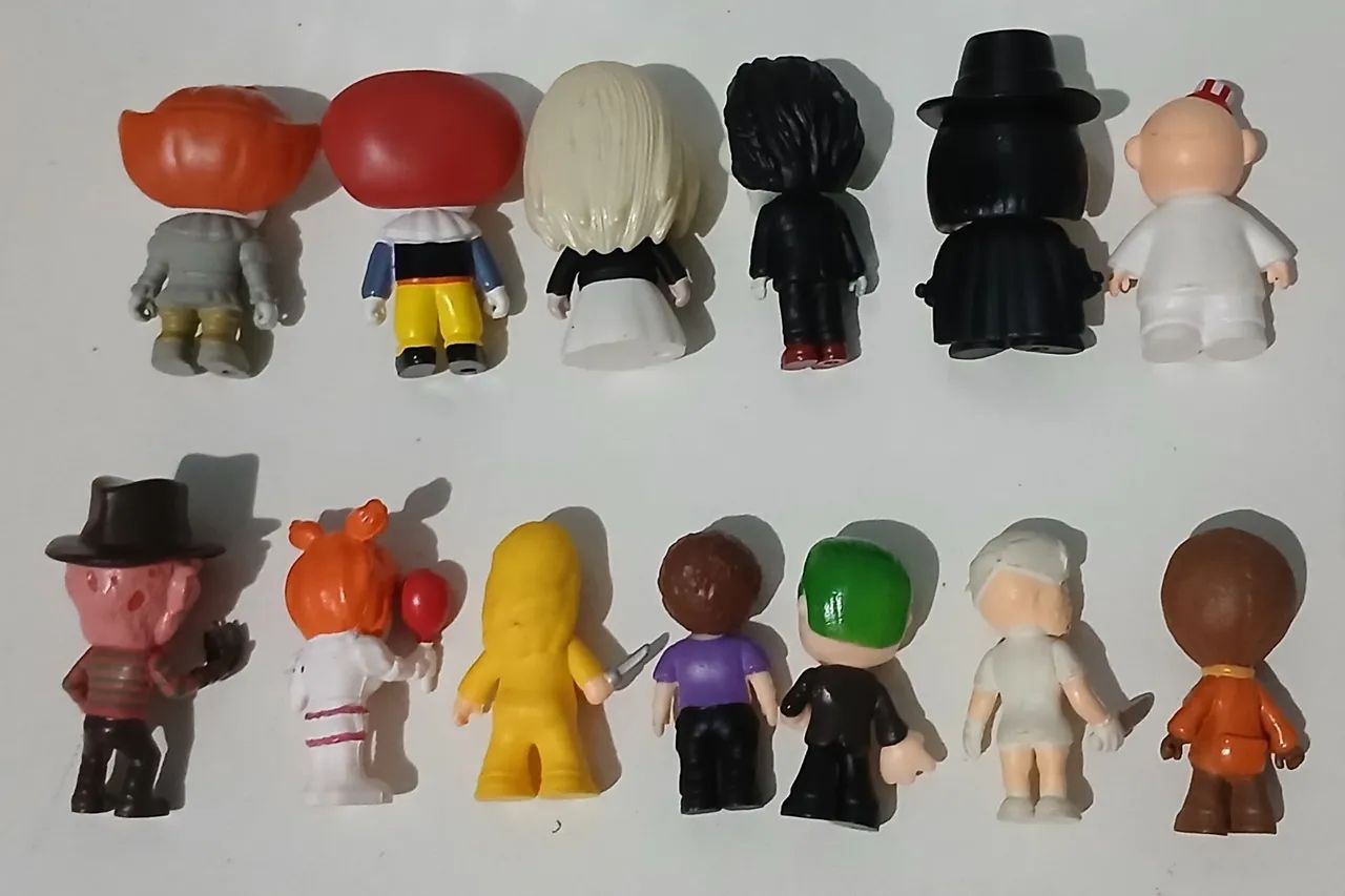 LOTE MINIATURAS PERSONAGENS FILMES DE TERROR HORROR BILLY PENNYWISE ...