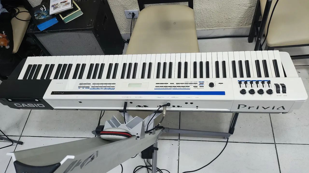 Casio Privia PX-5S - Instrumentos musicais - Sítios Santa Luzia ...