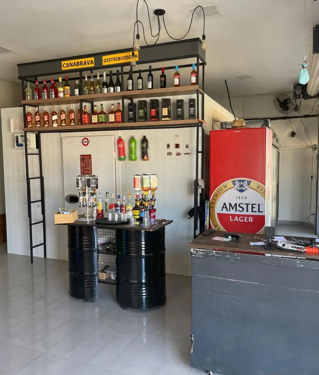 Bar e Distribuidora de bebidas - Comércio e indústria - Malvão, Santa ...