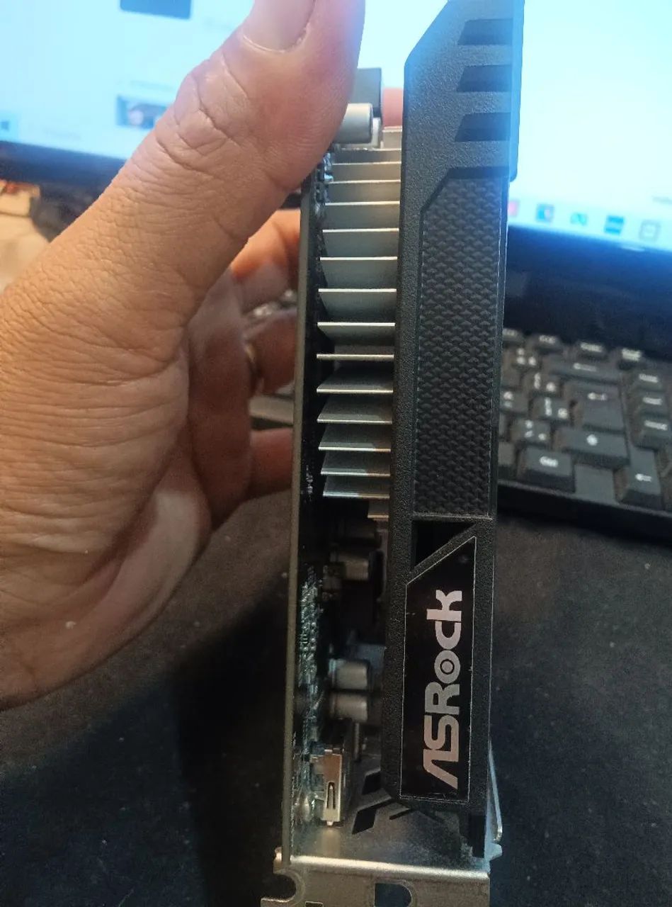 Placa de vídeo AMD RX550 2GB - Placas de Vídeo - Coroado, Manaus 1456045921 | OLX