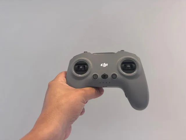 DRONE DJI AVATA 2 COMBO FLY MORE MOTION - Drones - Conjunto Jardim ...