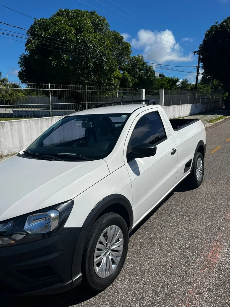 VOLKSWAGEN SAVEIRO ROBUST 1.6 TOTAL FLEX 8V Usados e Novos