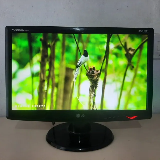 "monitor lcd lg flatron" - Monitores no Brasil