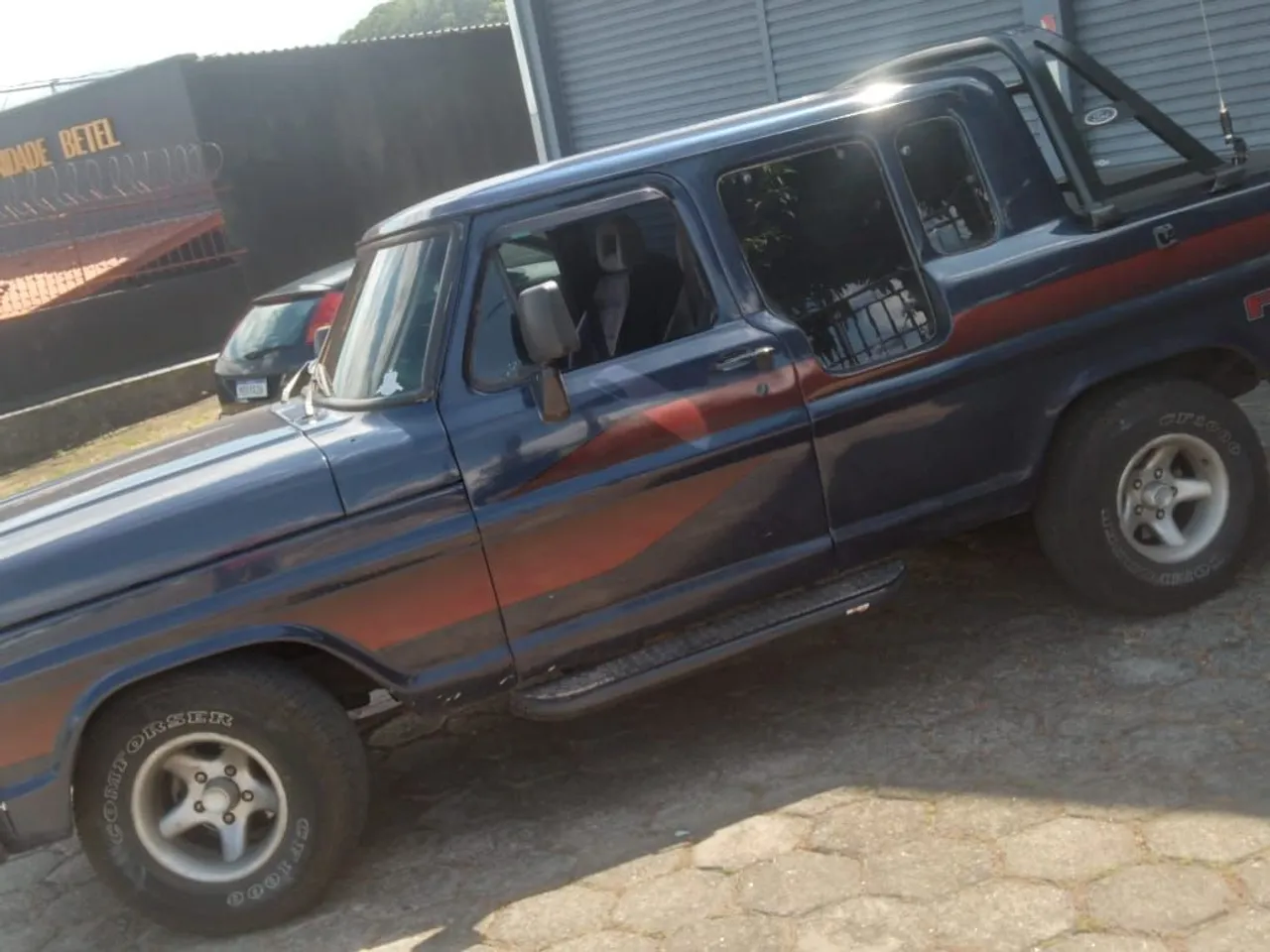 FORD F-1000 Usados e Novos