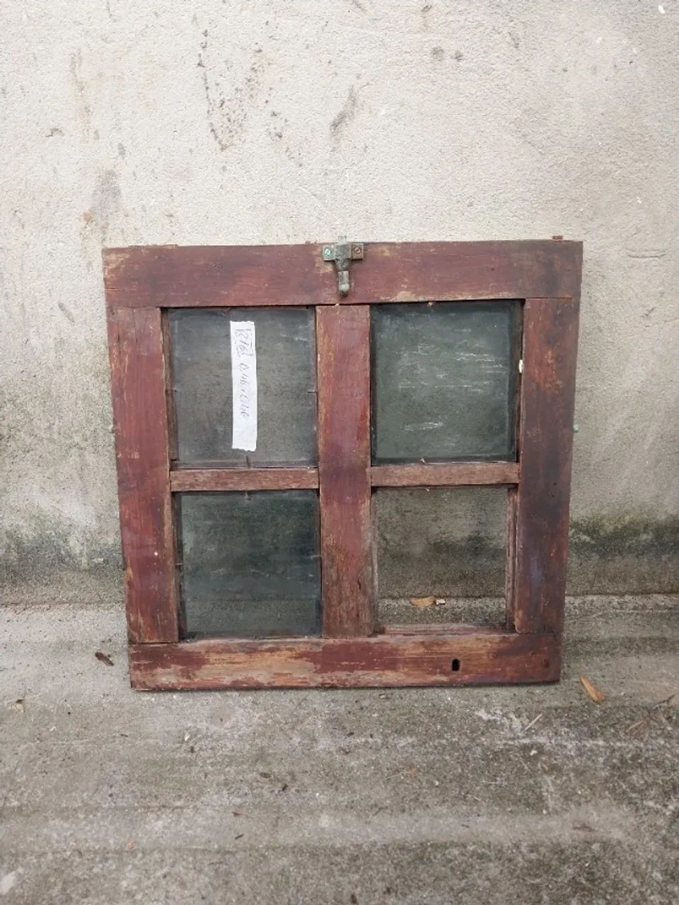 Janelas Basculantes 50x50 - Portas e Janelas - Vilas do Atlântico ...