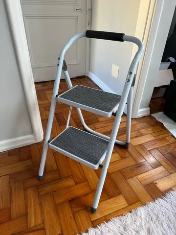 "escada retratil" no Brasil