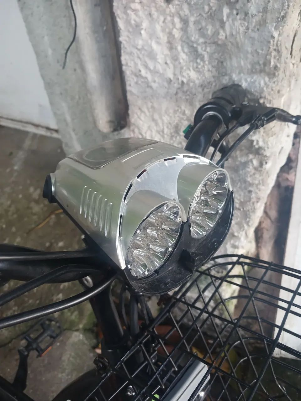 Vendo bike eletrica tem uma bateria reserva - Ciclismo - Complexo do ...