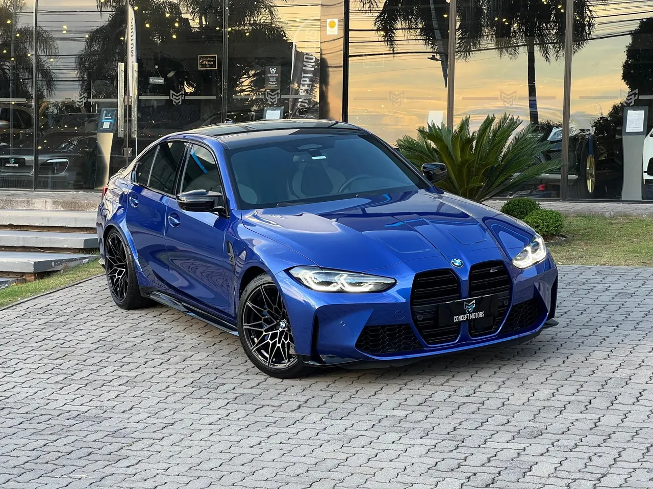 "carro bmw m3" no Brasil