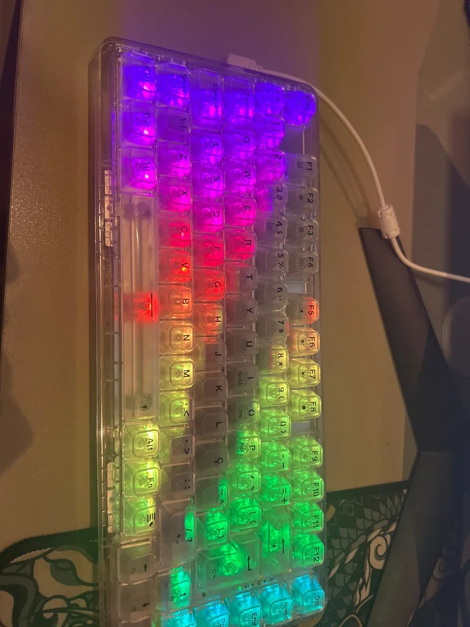 Teclado Redragon Elf pro rgb Crystal clear - Periféricos e Acessórios ...