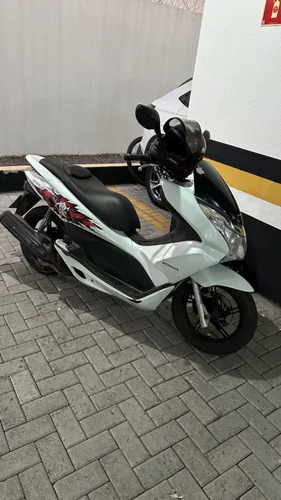"moto honda pcx 300" no Brasil