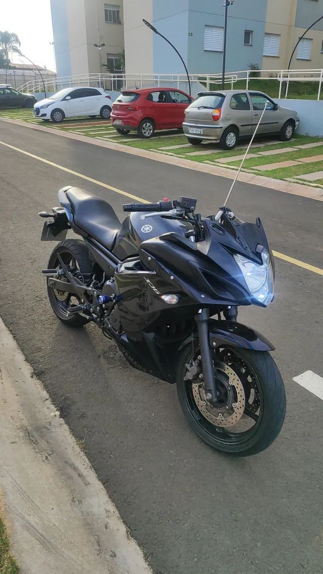 Motos YAMAHA XJ6 em São Paulo