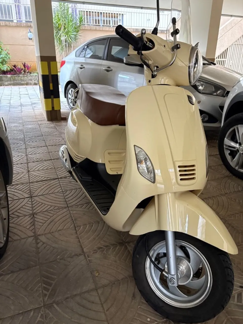 Motos PIAGGIO VESPA no Brasil