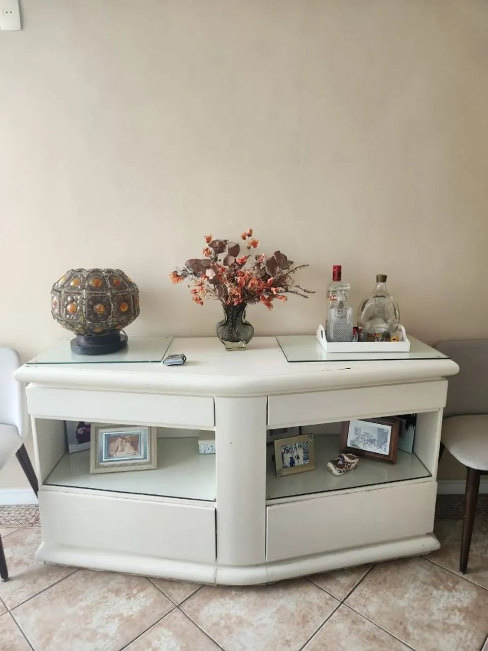 Vendo cômoda branca - Mesas - Icaraí, Niterói 1471874159 | OLX