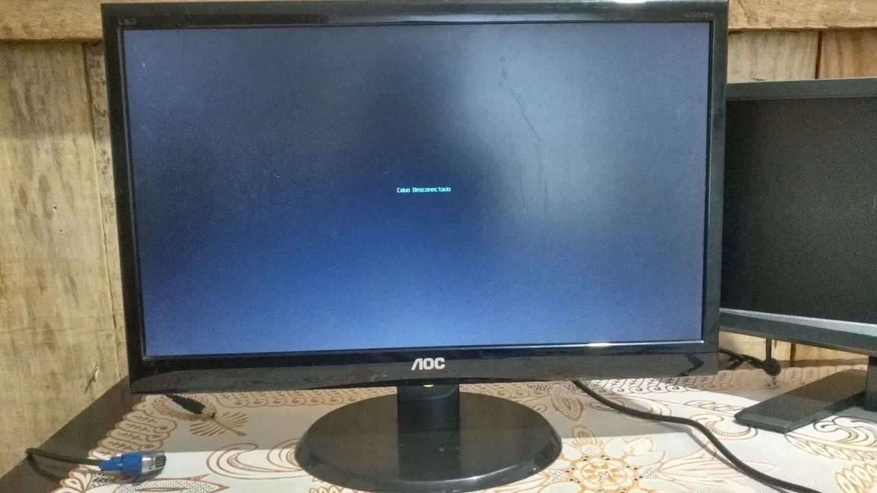 "monitor aoc 20 polegadas" no Brasil