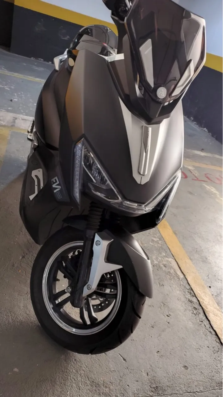 Motos VOLTZ EV01 no Brasil