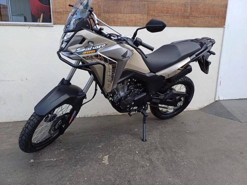 Motos HONDA XRE 2024 no Brasil