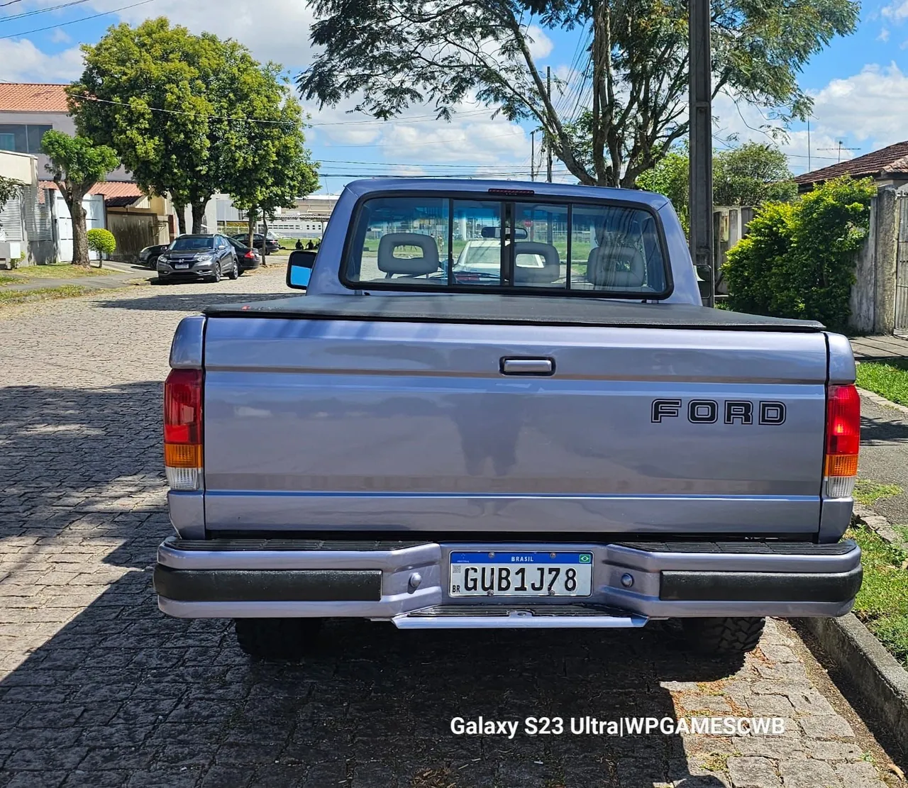 FORD F-1000 Usados e Novos no PR