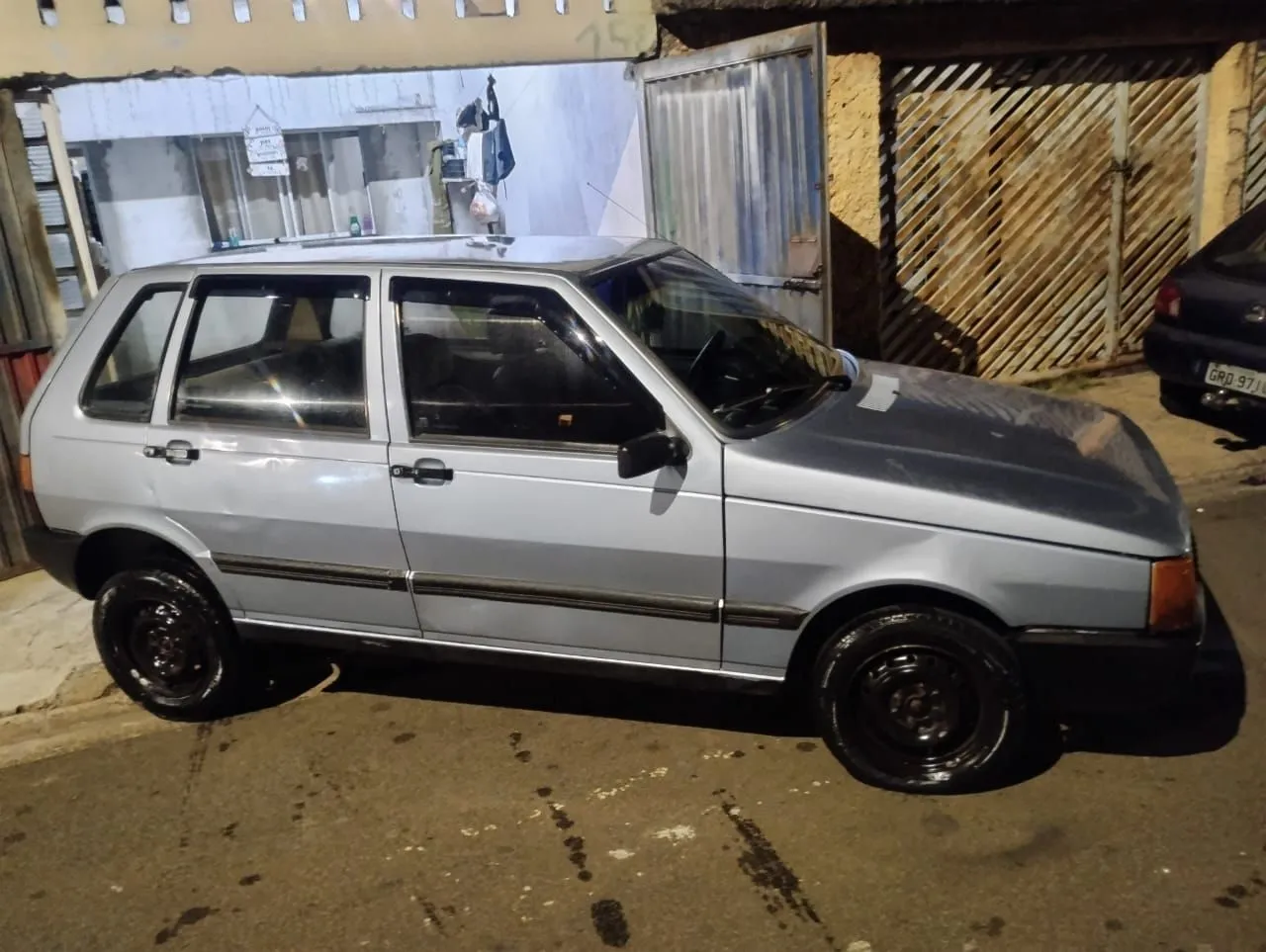 FIAT UNO 1993 Usados e Novos