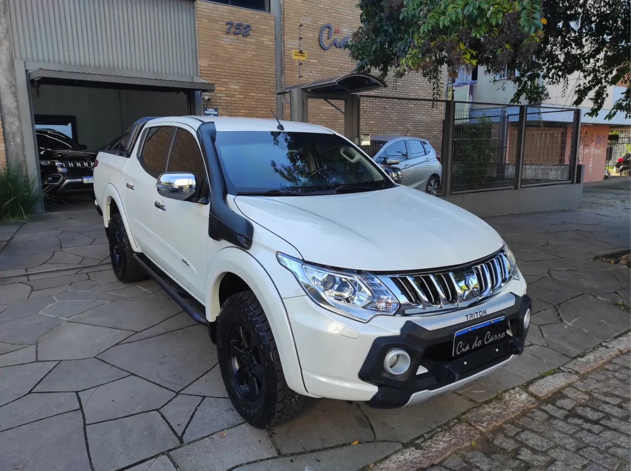 Mitsubishi TRITON Usados e Novos