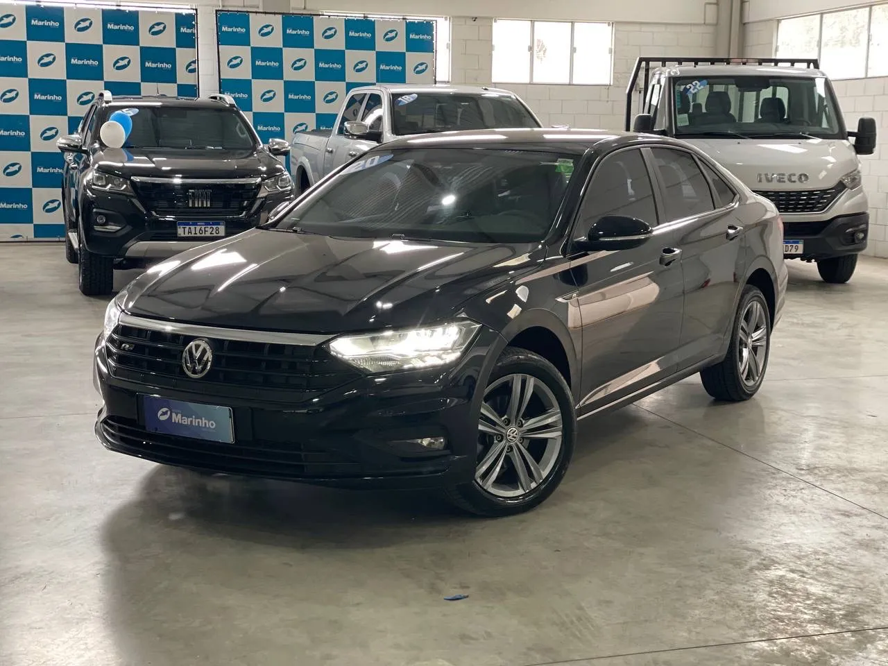 "volkswagen jetta 2020" - Carros Usados e Novos à venda