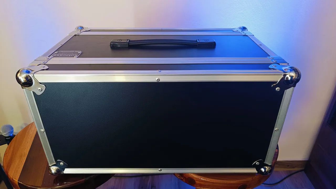 Hard Case Rack Ideal para usar em Mesa Digital, UI24, Axios 24, XR16 ...