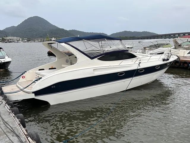 Lancha em São Paulo