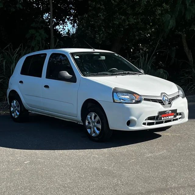 RENAULT CLIO 2015 Usados e Novos