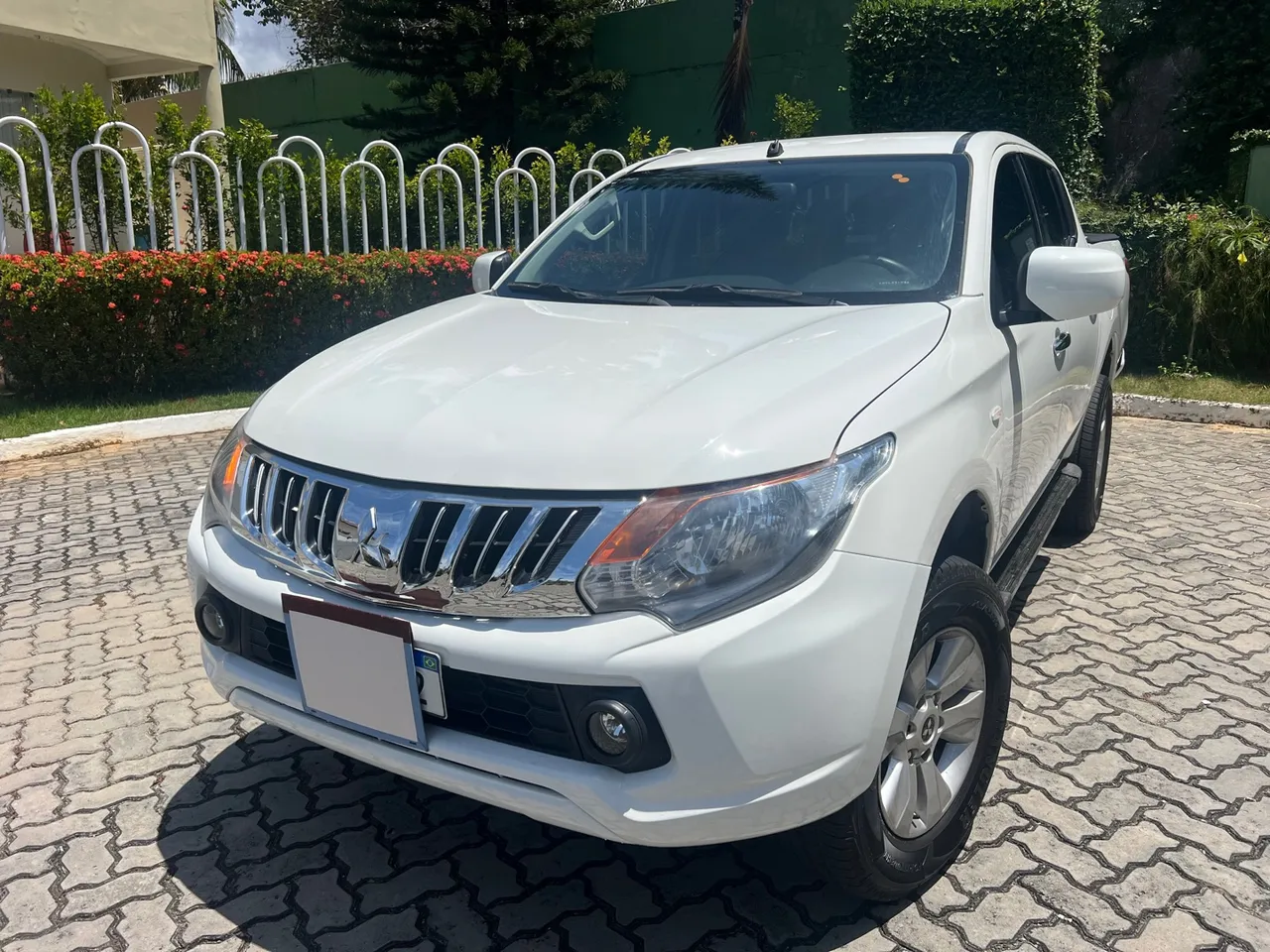 MITSUBISHI TRITON GL AT 4X4 Usados e Novos em Salvador e região, BA