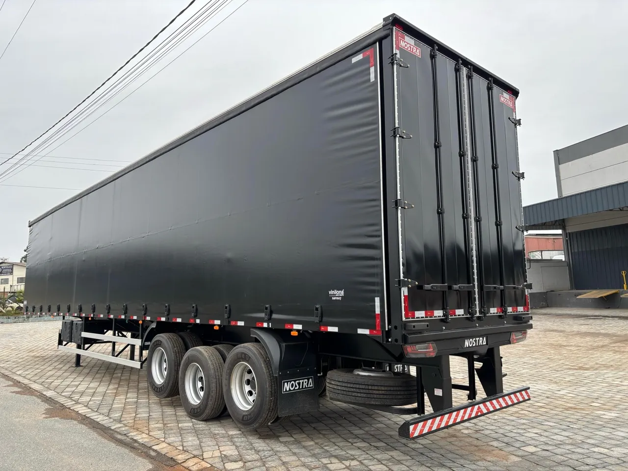 "carreta sider rebaixada" - Caminhões no Brasil