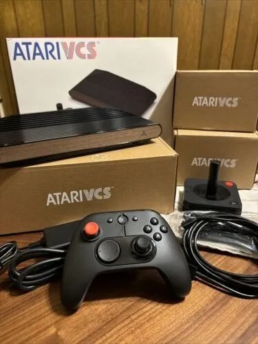 Atari VCS 800 Collector edition numerada com certificado raro - Peças e ...