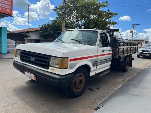 FORD F-4000 Usados e Novos em GO