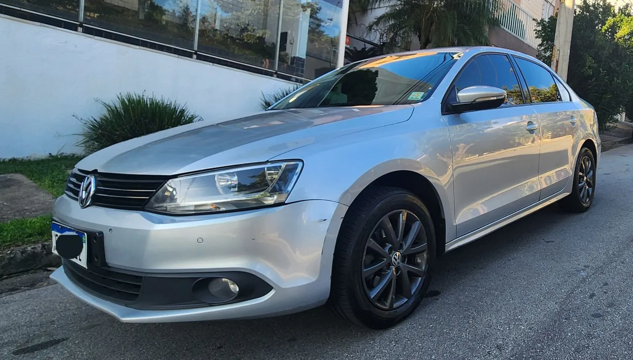 Volkswagen Jetta 2014 Usados e Novos