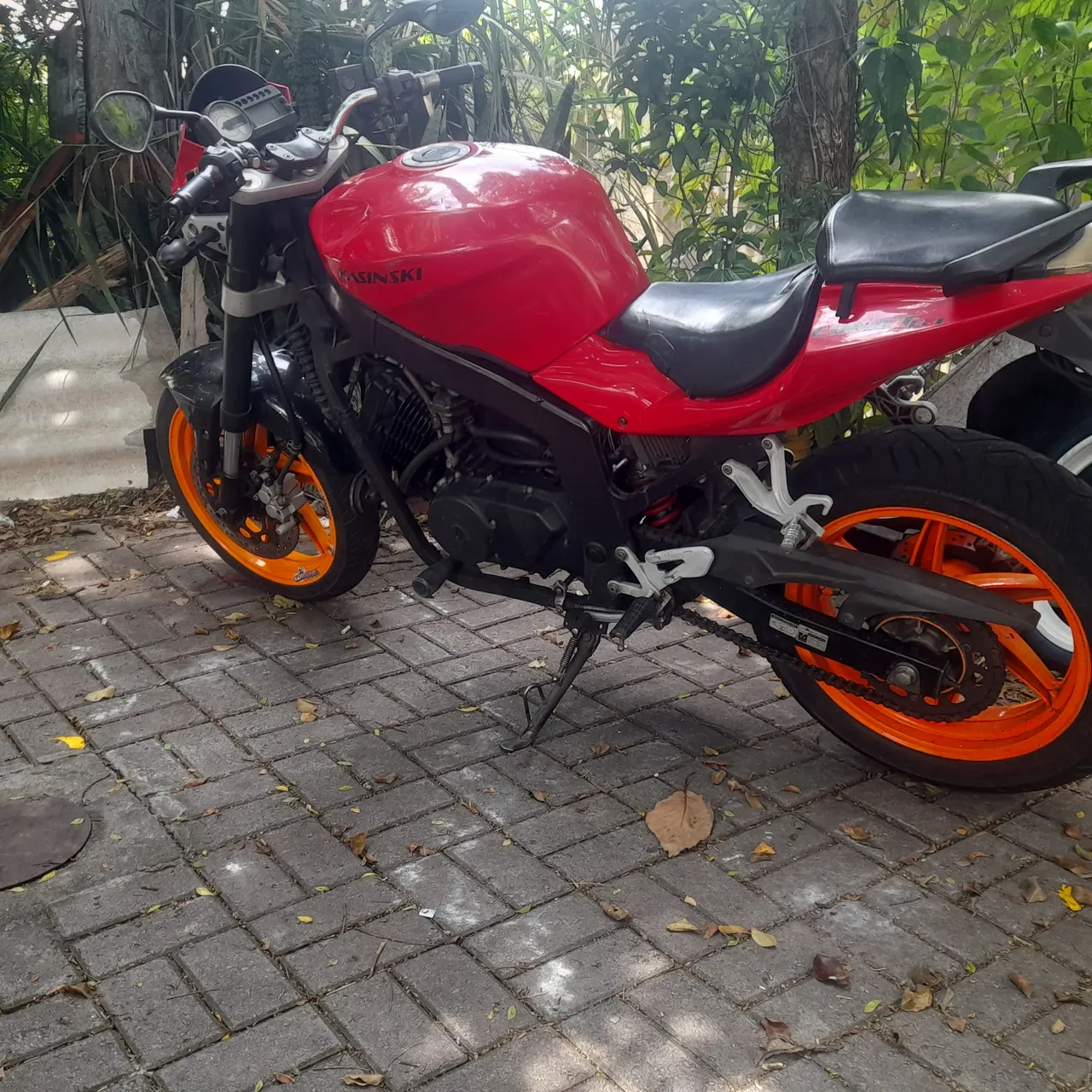 Motos Kasinski Comet no Brasil