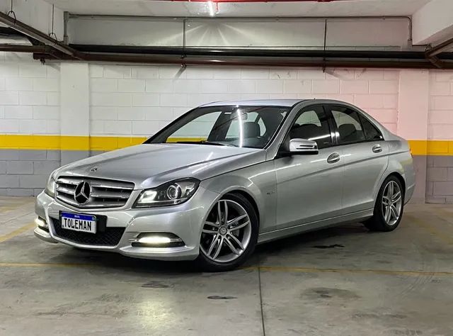 MERCEDES-BENZ C-180 2012 Usados e Novos