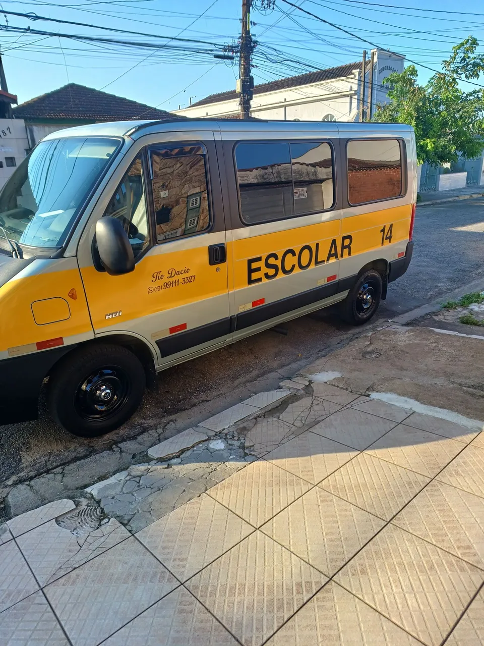 "carro escolar" no Brasil