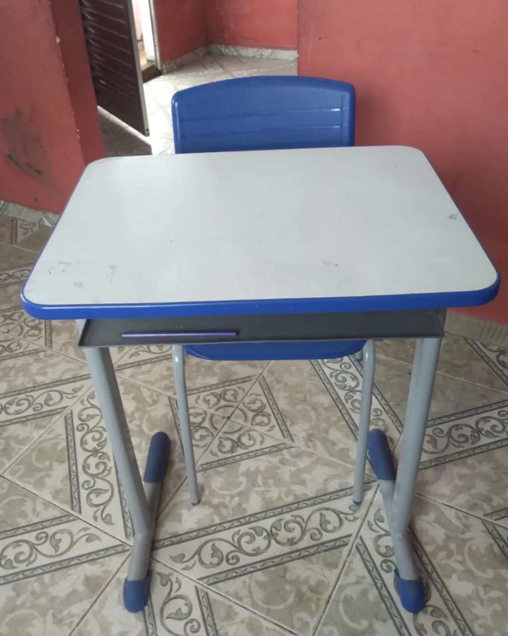 "mesa escolar" - Mesas no Brasil